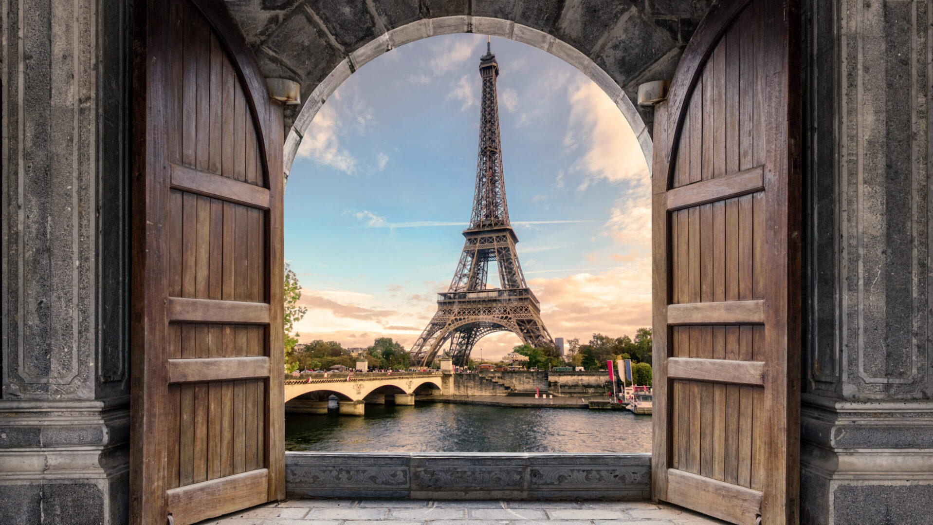 Circuit de grup Paris cu Damian Anfile | Septembrie 2026